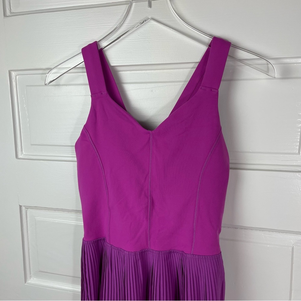Lululemon Ruffled Bottom Tank - Gem